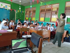 Berita • Mau Cool dan Gaul Ikut Visit to School